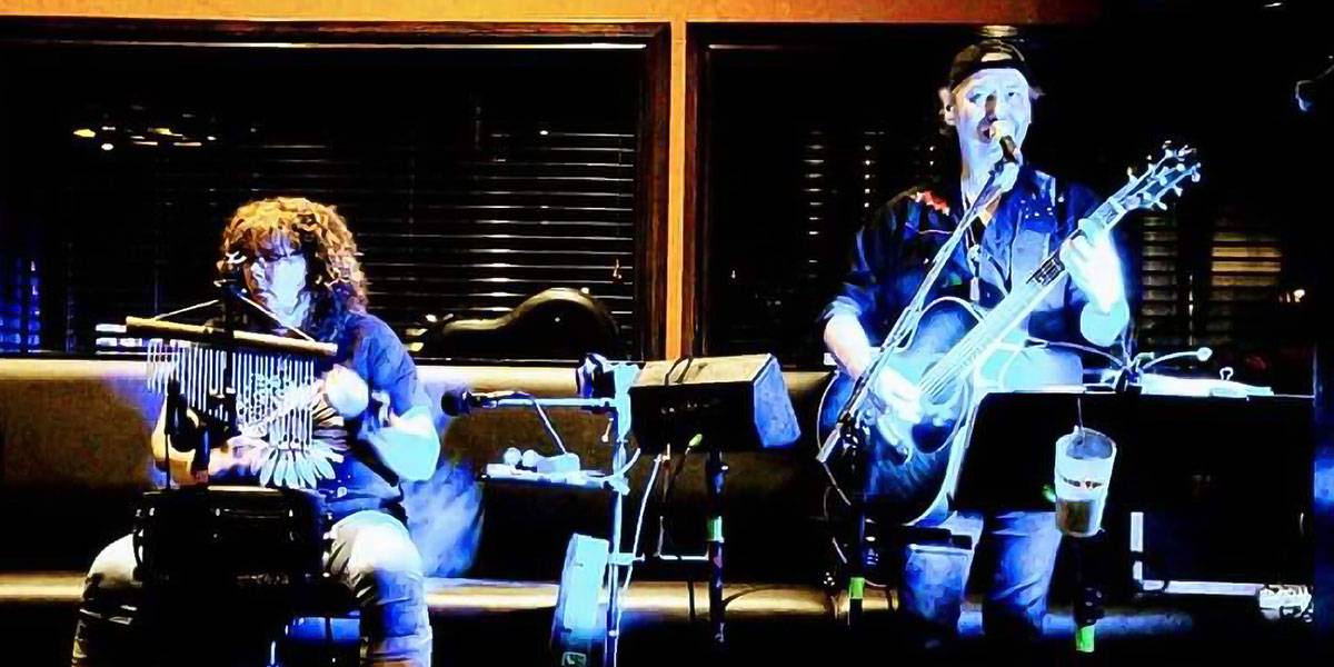 Daryl Gray – The Irish Harp Pub