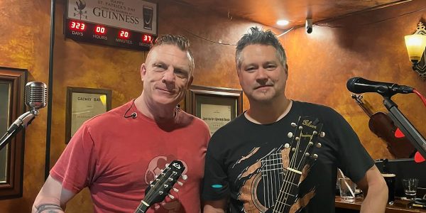 Right Proper Lads – The Irish Harp Pub